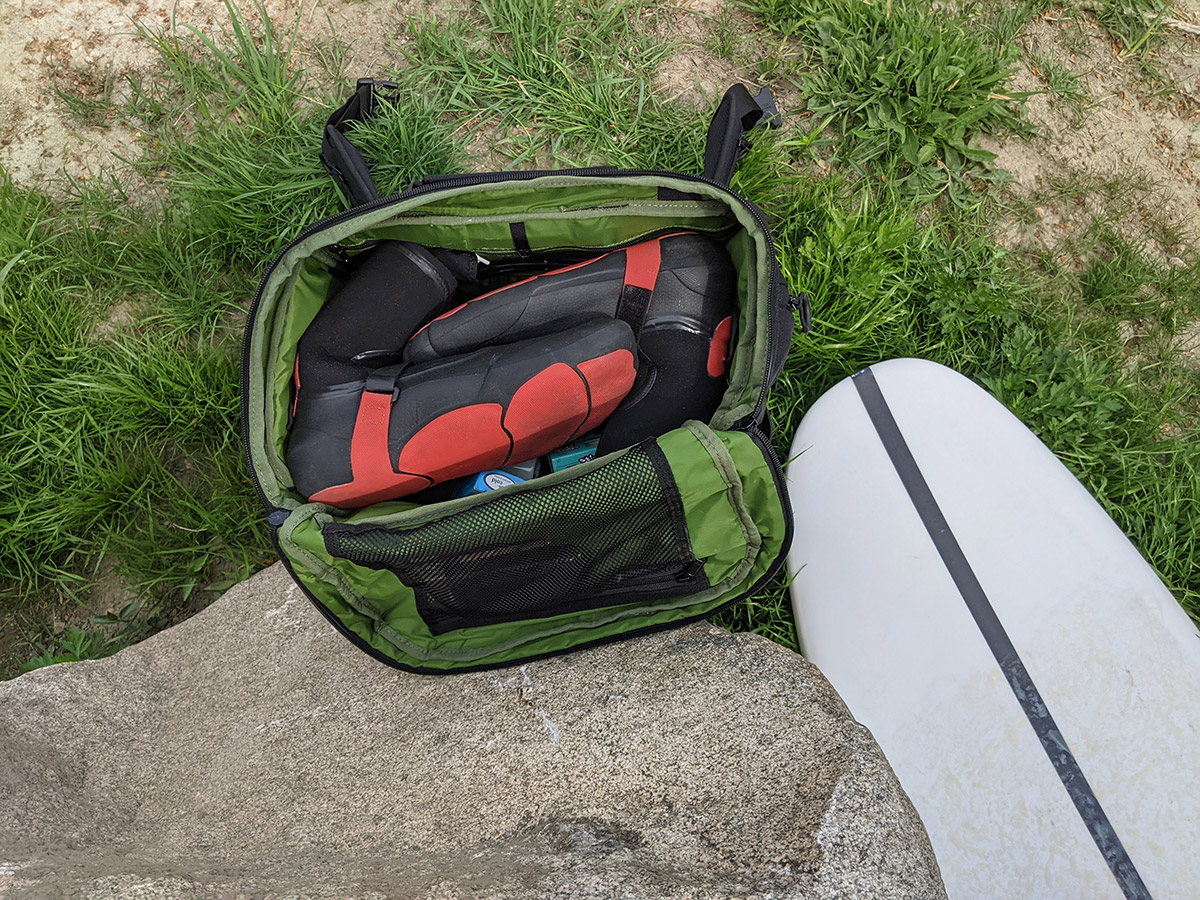 SurfPack Gear: Hands-free 60L Backpack Carry System - Bitness.com ...